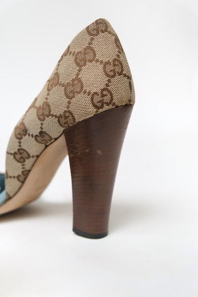 Vintage Gucci Monogram Heels Turquoise