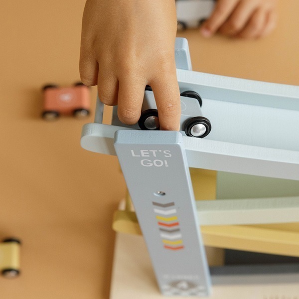 Little Dutch Ramp Racer - Cars | Little Favourites | 1, 2, 3, and start ...