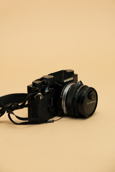 Olympus OM2 35MM Film Camera Kit