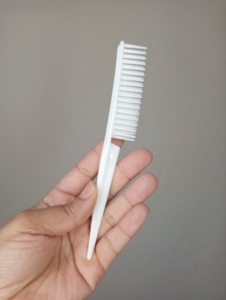 Marley Grey Curl Defining Comb | A great tool for defining any hair type.