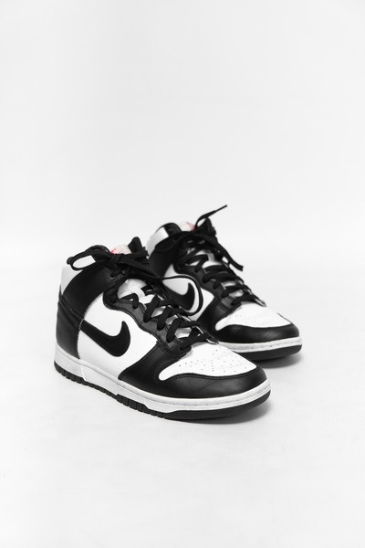 Nike Panda Dunks White & Black
