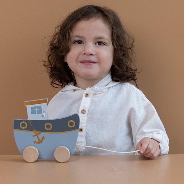 Pull Along Boat - Little Dutch | Little Favourites | Pull the 15 cm ...