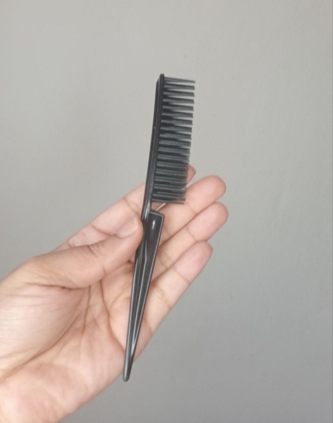 Marley Grey Curl Defining Comb | A great tool for defining any hair type.